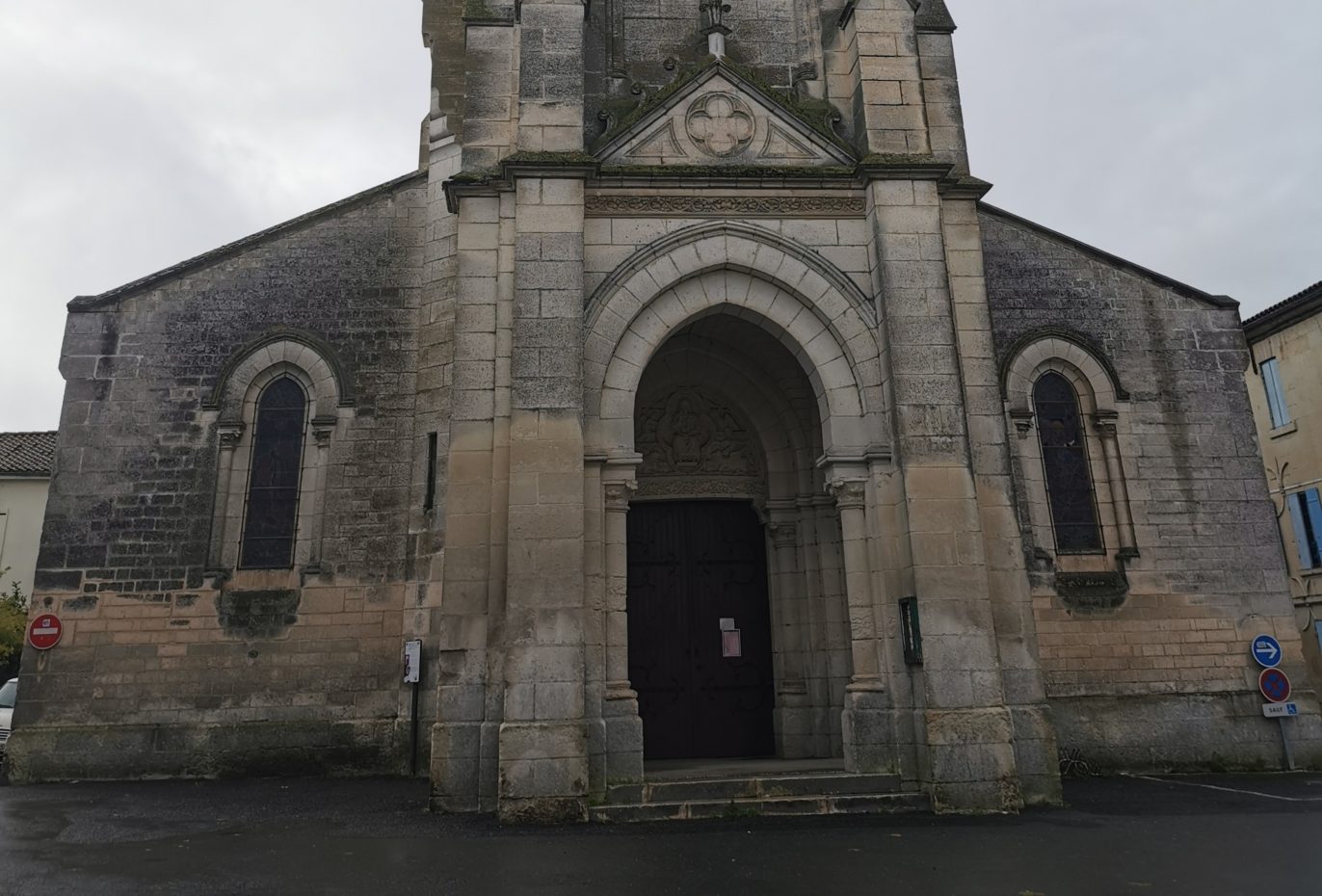 Eglise Notre Dame de l'Assomption La Roche-Chalais - Office du tourisme de St Aulaye